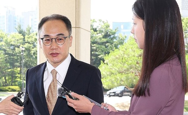 이원석 대북송금사건 이재명 기소 여부에 판결문 분석 중